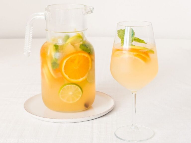 White Portuguese Sangria - Sangria From Portugal
