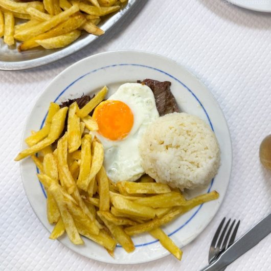 Bitoque de Vaca - Authentic Portuguese Steak with Egg