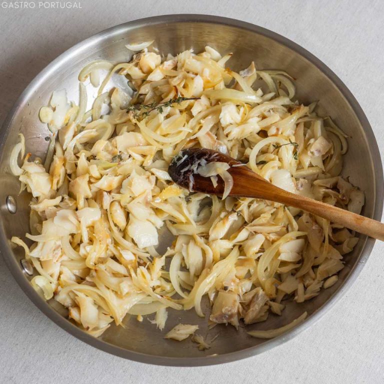 Bacalhau à Brás – Authentic Brás Style Cod