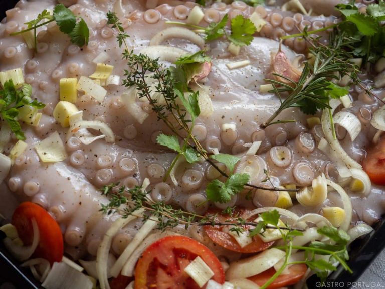 Polvo à Lagareiro – Portuguese Baked Octopus