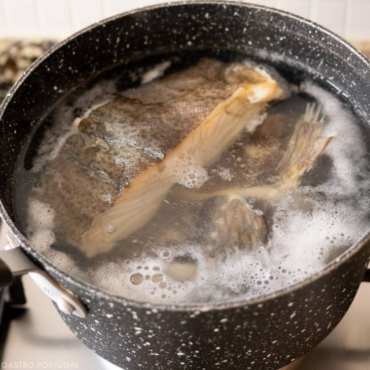 Portuguese Cod Fritters – Authentic Pataniscas de Bacalhau